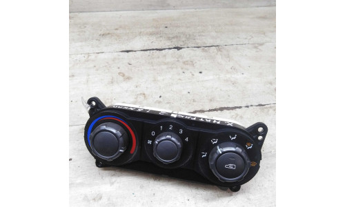 Блок управления печкой Hyundai Matrix - цена 2 376 руб. - купить на ...